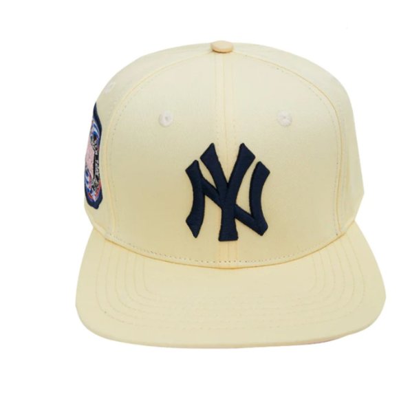 Yankees | Accessories | Pro Standard New York Yankees Logo Subway ...